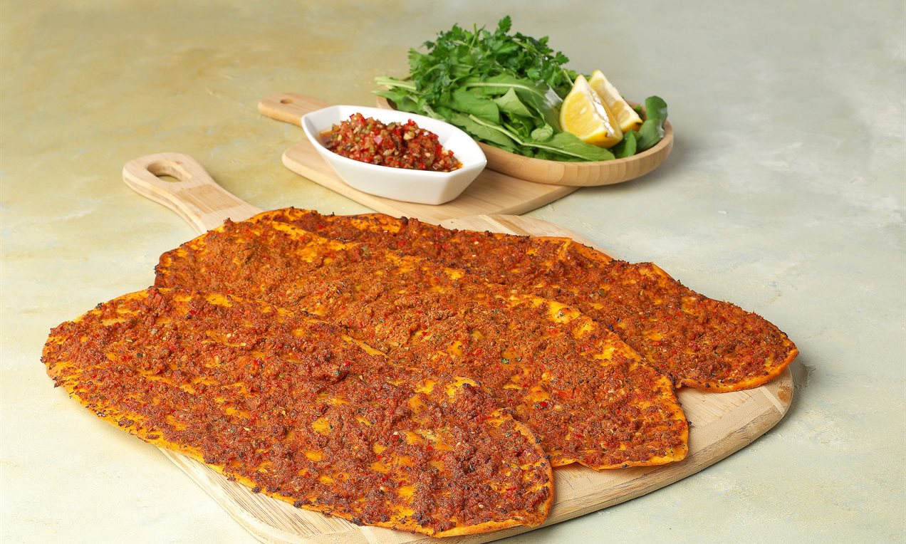 Antep Usulü Lahmacun Tarifi | Dr. Oetker