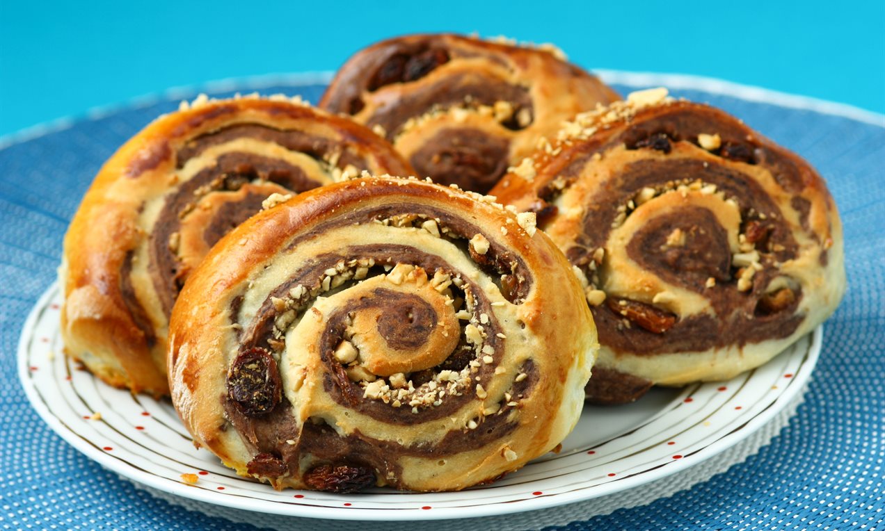 Mayalı Üzümlü Rulo Tarifi | Dr. Oetker