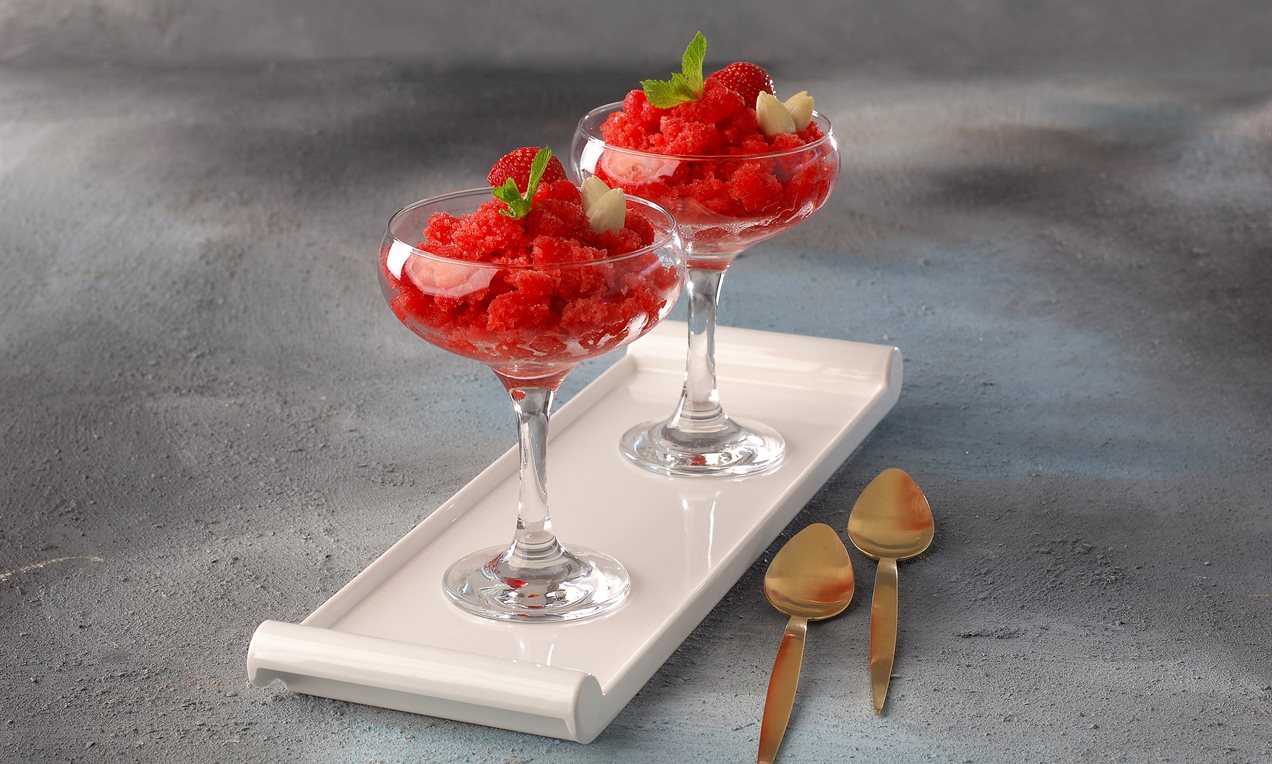 Çilekli Sorbe Tarifi | Dr. Oetker